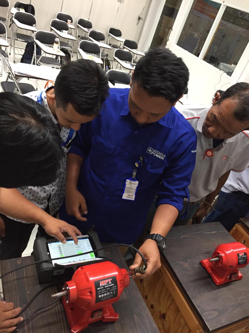 Seminar Smart Vibration Tool | PT Hyprowira Adhitama